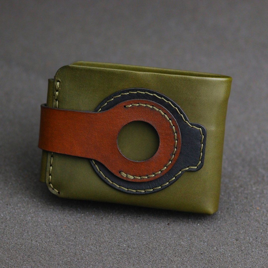 PABALO Dualtone Wallet with Airtag Holder |Kings Royal Army